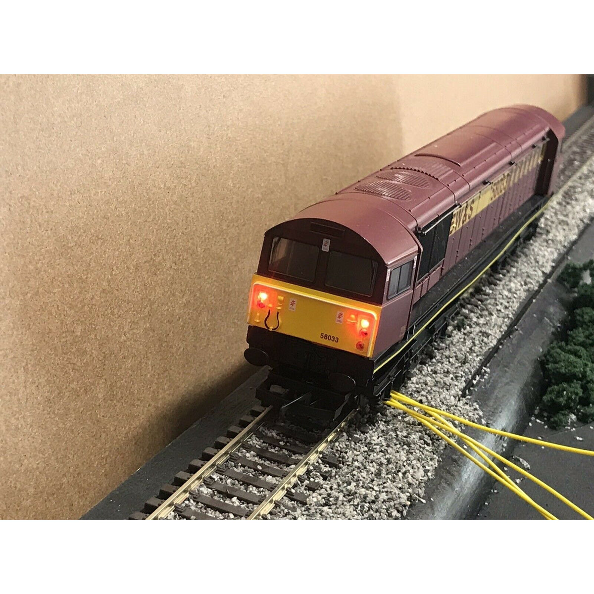 Class 58 Loco Lighting Upgrade – Illuminated models